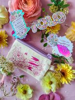 Accessories – Amanda Bee's Floral Design
